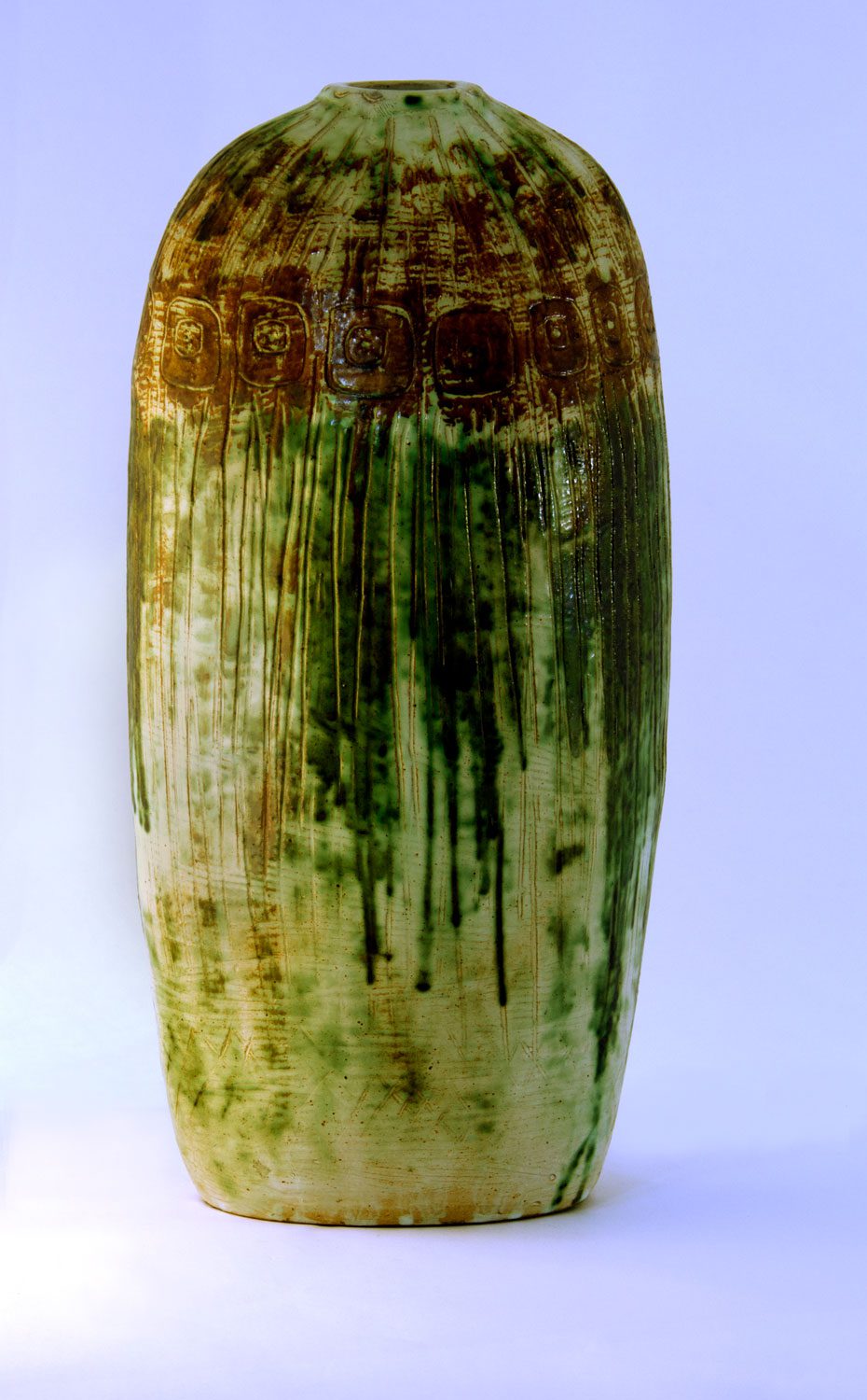 1981-Vera Baney-The Prelate Pot Face 1 – Central Bank Museum